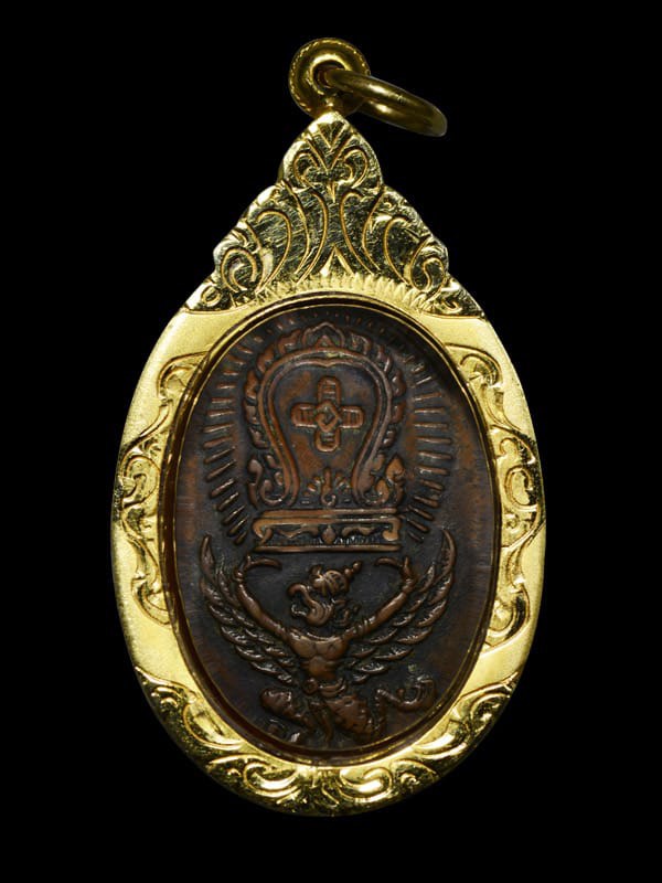 Thai Amulet LP Opasi 2498, Hobbies & Toys, Memorabilia & Collectibles ...