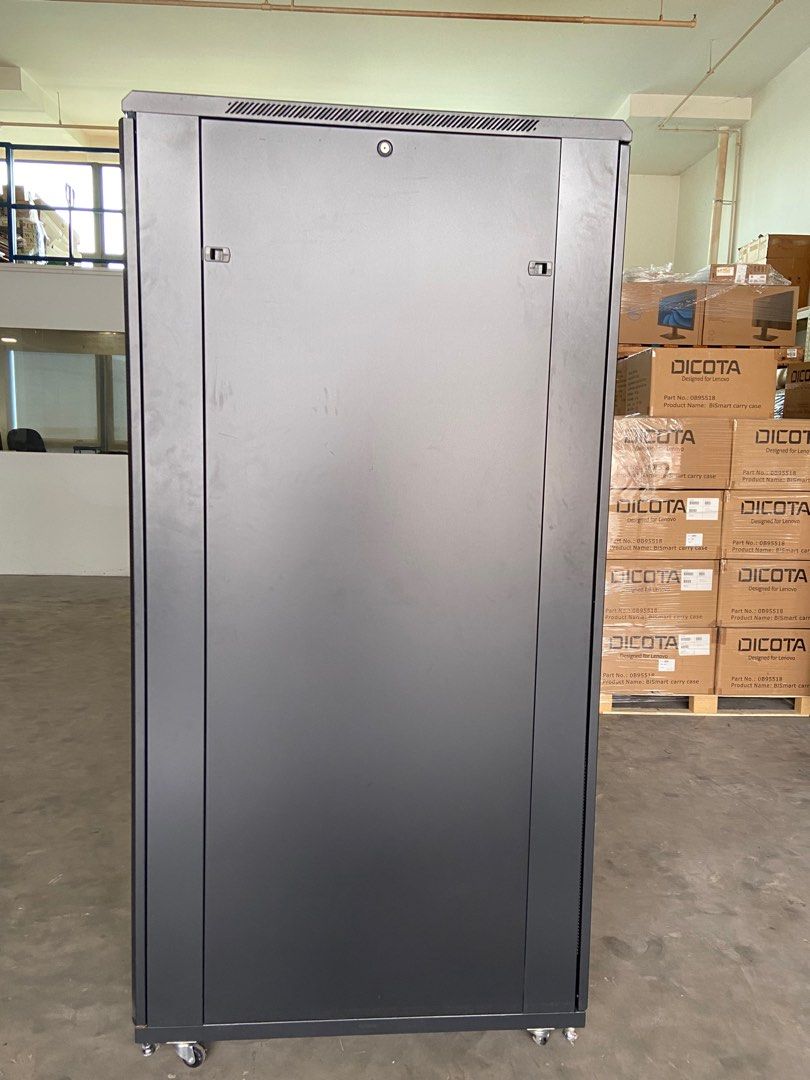 Toten 42U Server Rack, Furniture & Home Living, Furniture, Shelves ...