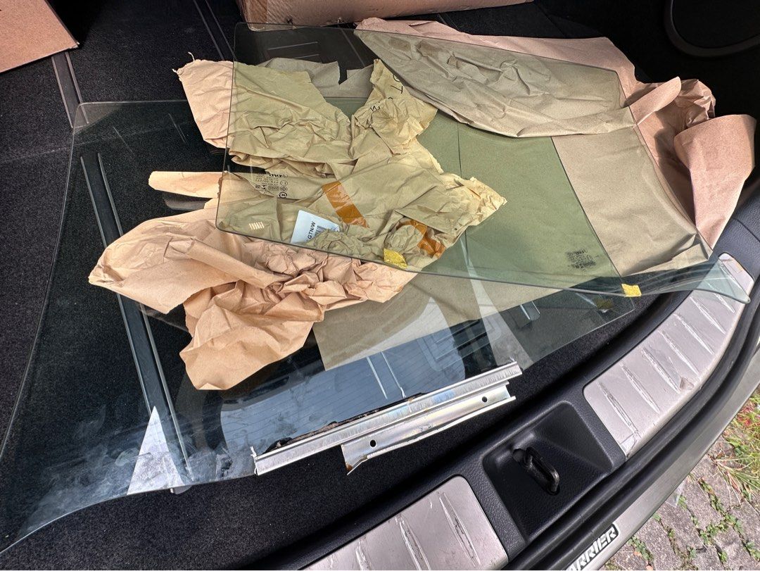 Toyota Harrier XU60 2015-2020 OEM Rear Window Glass For Passing ...