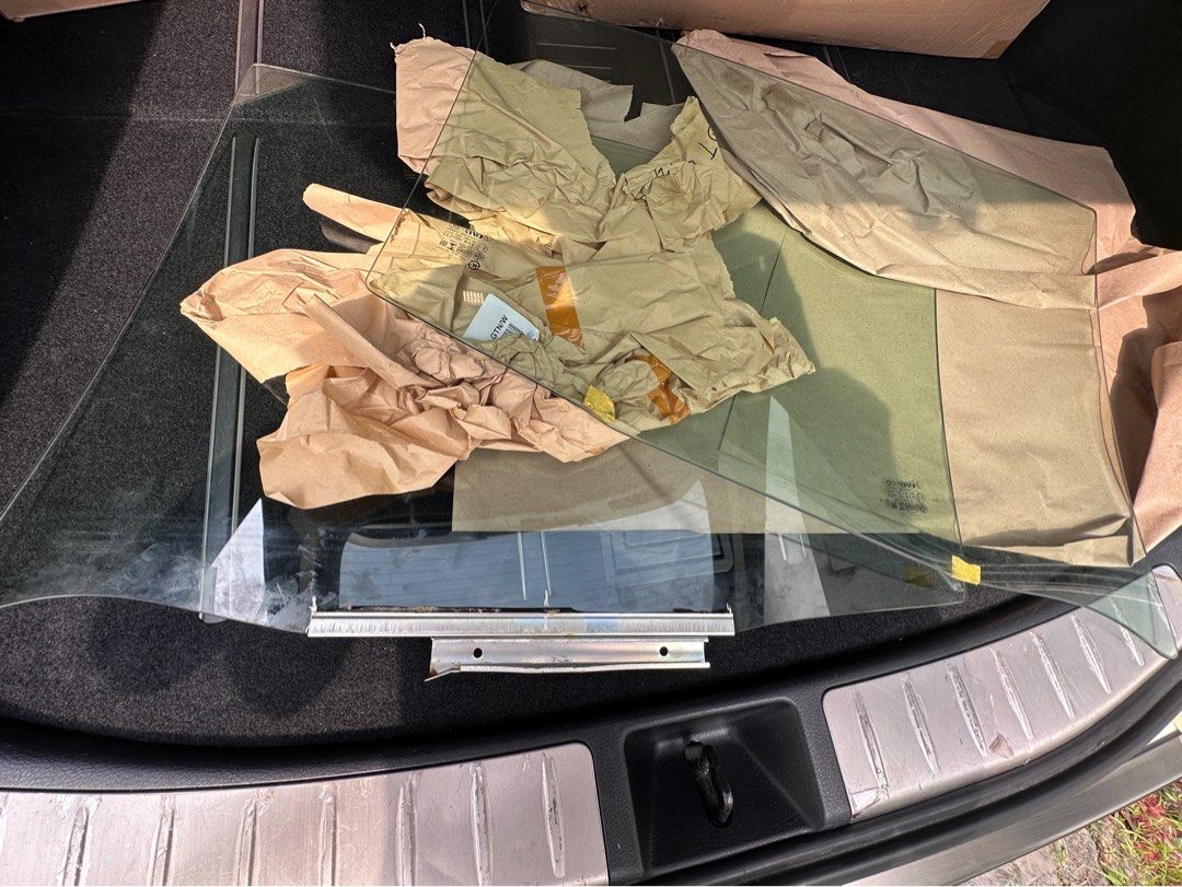 Toyota Harrier XU60 2015-2020 OEM Rear Window Glass For Passing ...