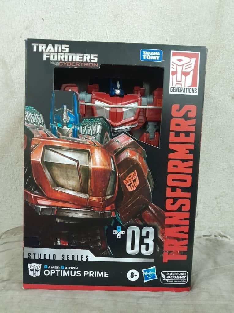Transformers optimus prime cybertron, Hobbies & Toys, Toys & Games on ...