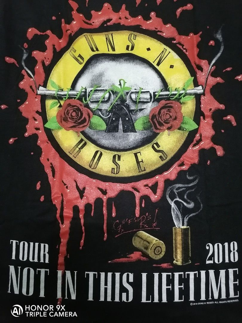 TSHIRT BAND GUN & ROSES, Men's Fashion, Activewear on Carousell