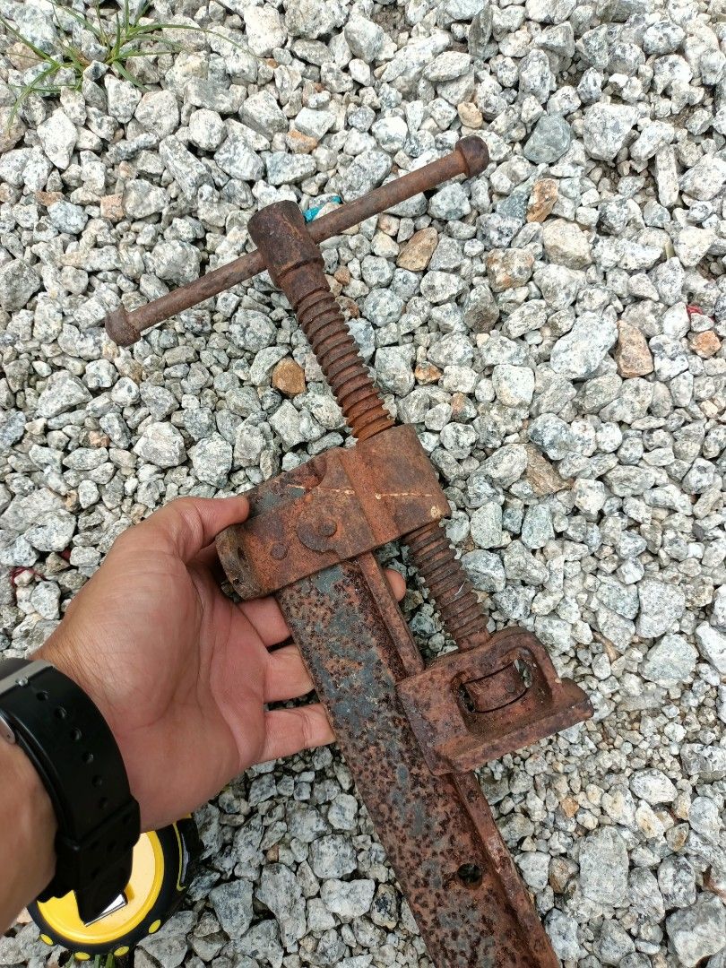 VINTAGE BIG CLAMP, Hobbies & Toys, Collectibles & Memorabilia, Vintage ...