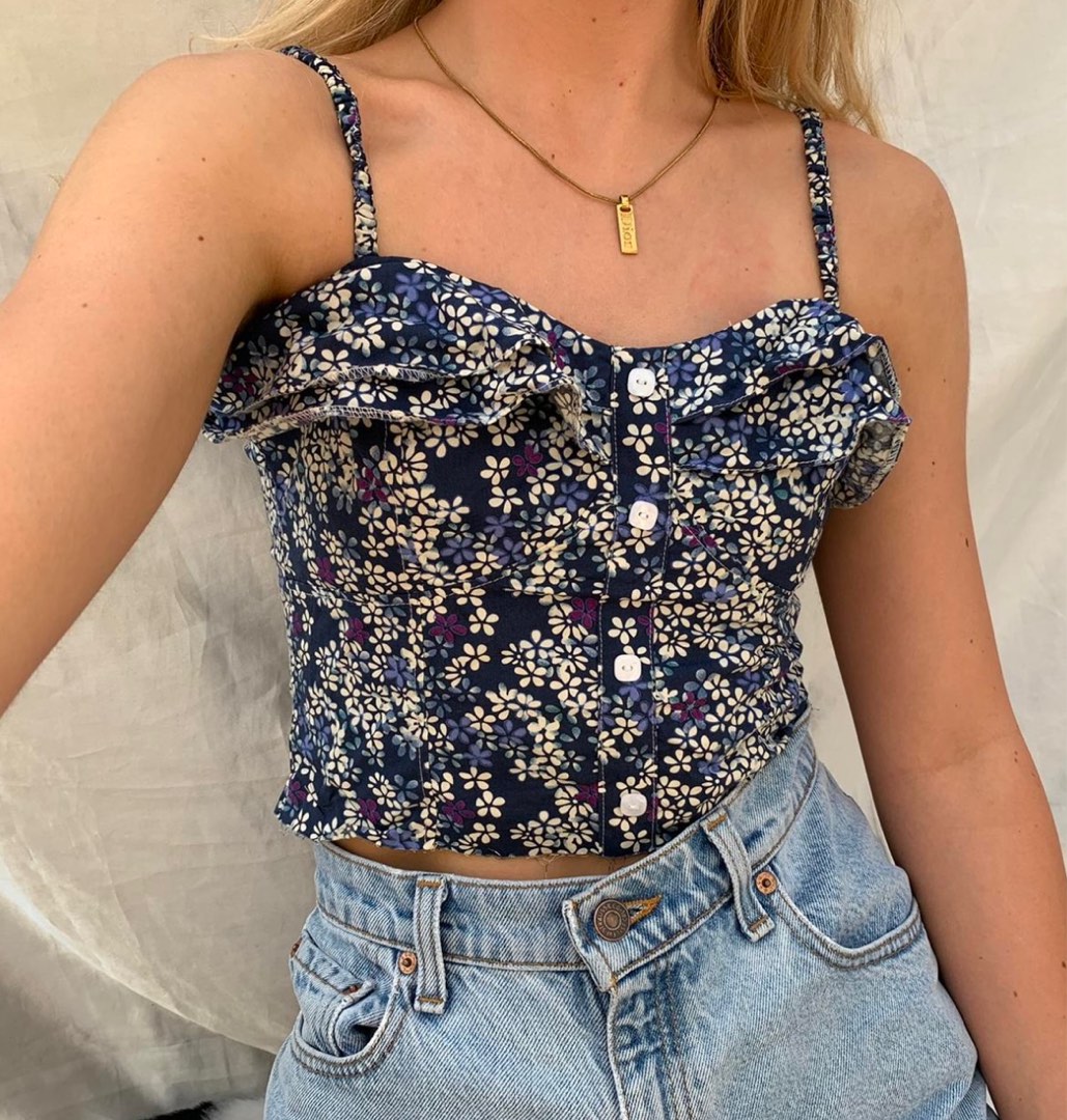 Vintage floral 90s crop, Women's Fashion, Tops, Sleeveless on Carousell