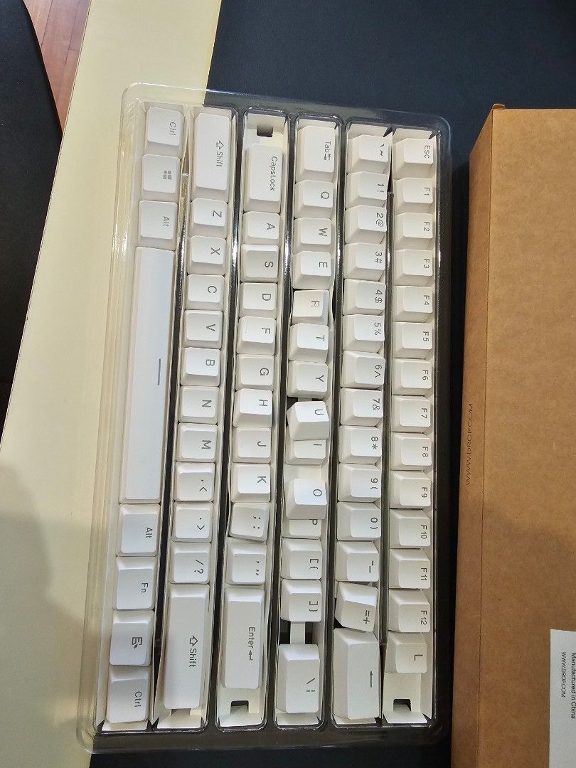 White shine through keycaps, Computers & Tech, Parts & Accessories ...