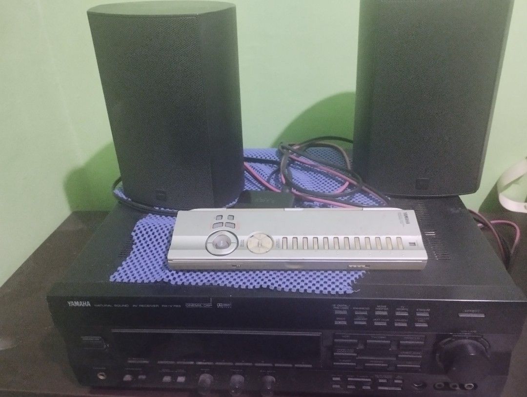 Yamaha AV receiver with remote control and Bluetooth receiver with jamo ...