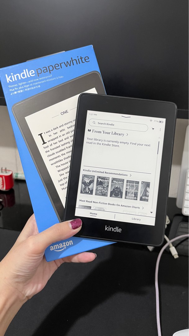 10th Gen Amazon Kindle Paperwhite 6" Wi-Fi 8GB on Carousell
