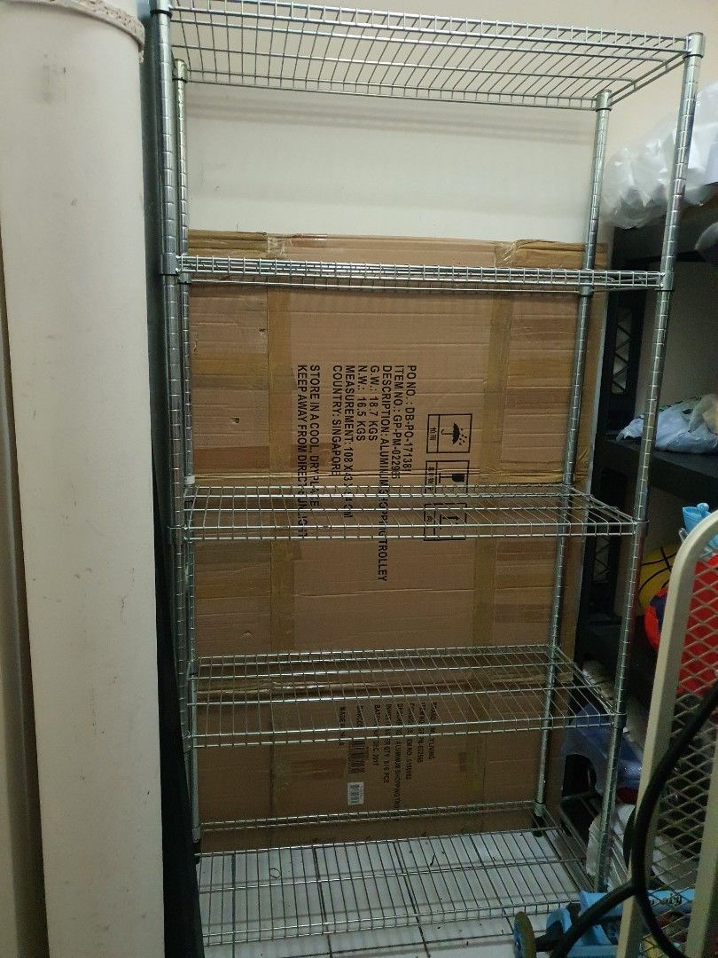 90sgd for 2 -- Tall Metal Rack x2 -- 6 panels each, Furniture & Home ...