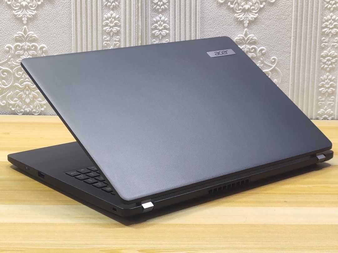 Acer TravelMate P215-53G Series i5-11th Gen, Computers & Tech, Laptops ...
