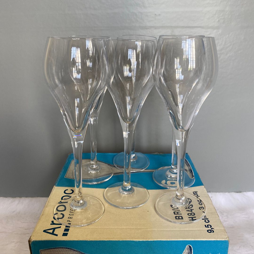 Arcoroc France Crystal Wine Glass, Furniture & Home Living, Kitchenware ...