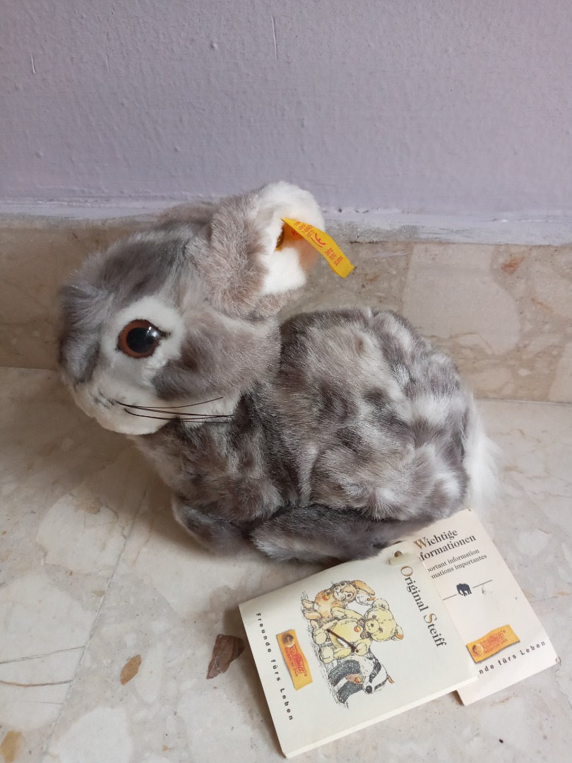 Authentic Steiff Bunny Rabbit Dormili Hase 16, Hobbies & Toys ...