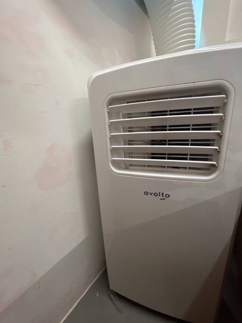Avolta Portable Aircon 10kBTU, TV & Home Appliances, Air Conditioners ...