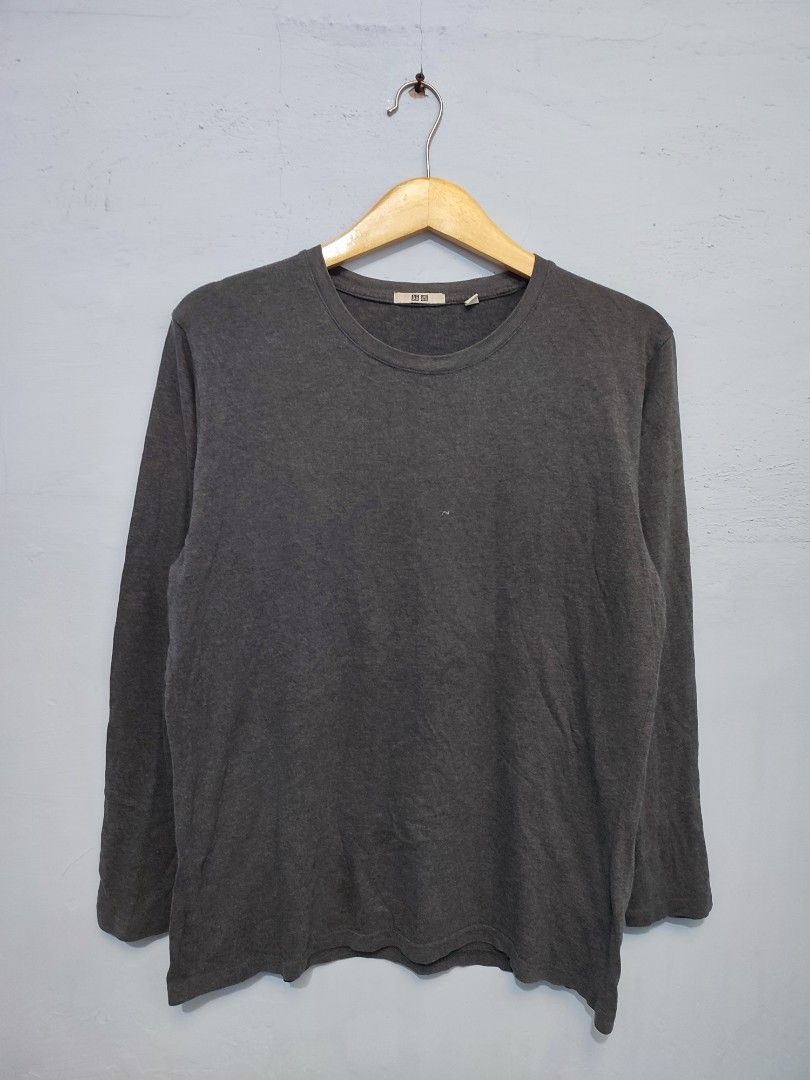Baju panjang brand uniqlo size L original bod, Fesyen Pria, Pakaian ...