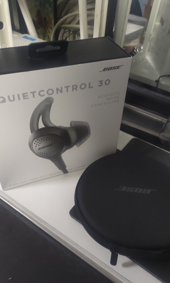 BOSE Quiet control 30, Audio, Earphones on Carousell