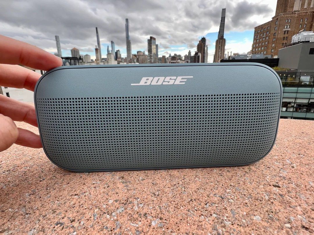 Bose Sound Link Flex, Audio, Soundbars, Speakers & Amplifiers on Carousell