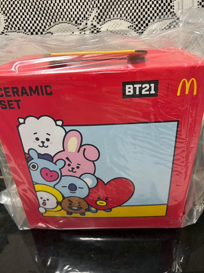 BT21 Mac ceramic set, Hobbies & Toys, Memorabilia & Collectibles, K ...