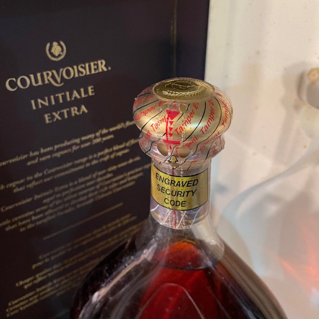 Courvoisier INITIALE Extra XO rare vintage cognac in gift box 700ml ...