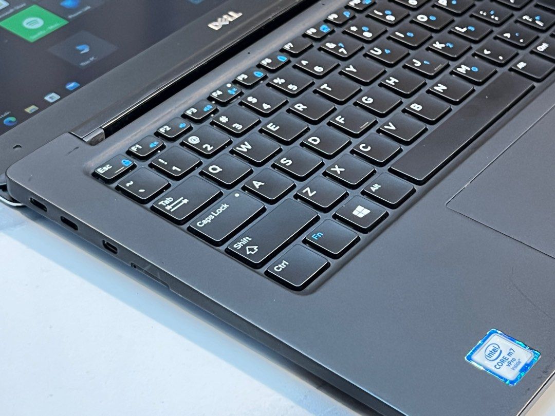 Dell Latitude 7370 Core m7 6th Generation 8GB RAM 256GB SSD Full HD Res ...