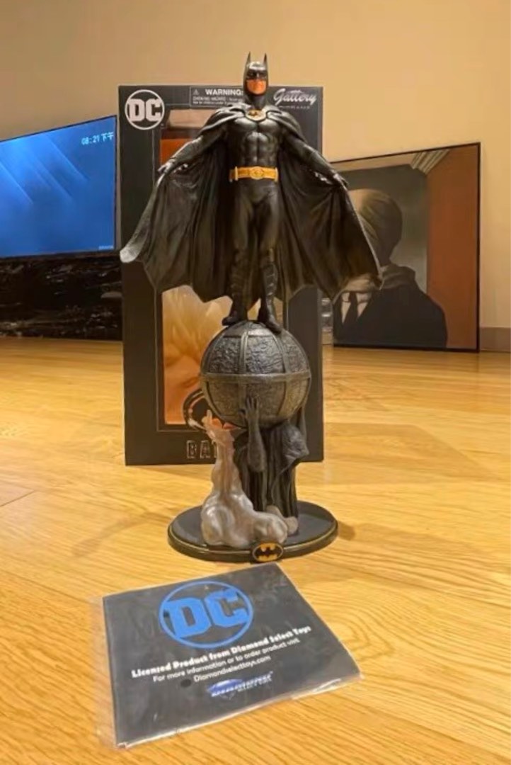 DIAMOND SELECT TOYS DC GALLERY BATMAN 1989, Hobbies & Toys, Toys ...