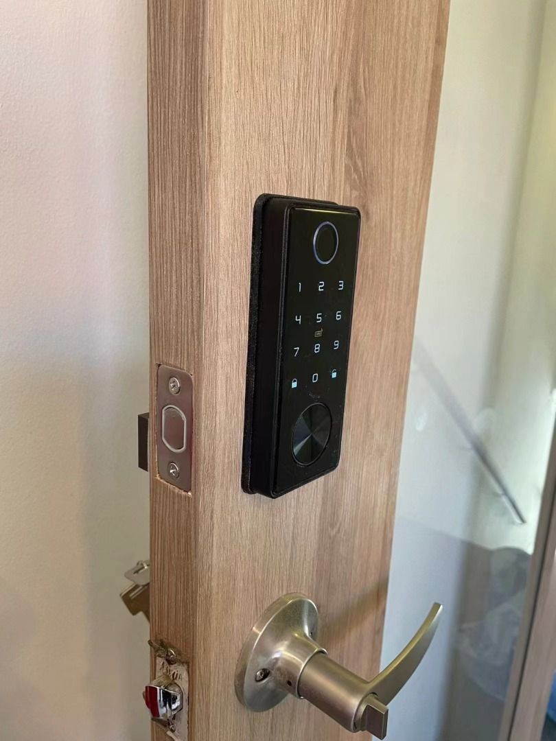 TT - Digital lock bundle (synchronized), Furniture & Home Living ...