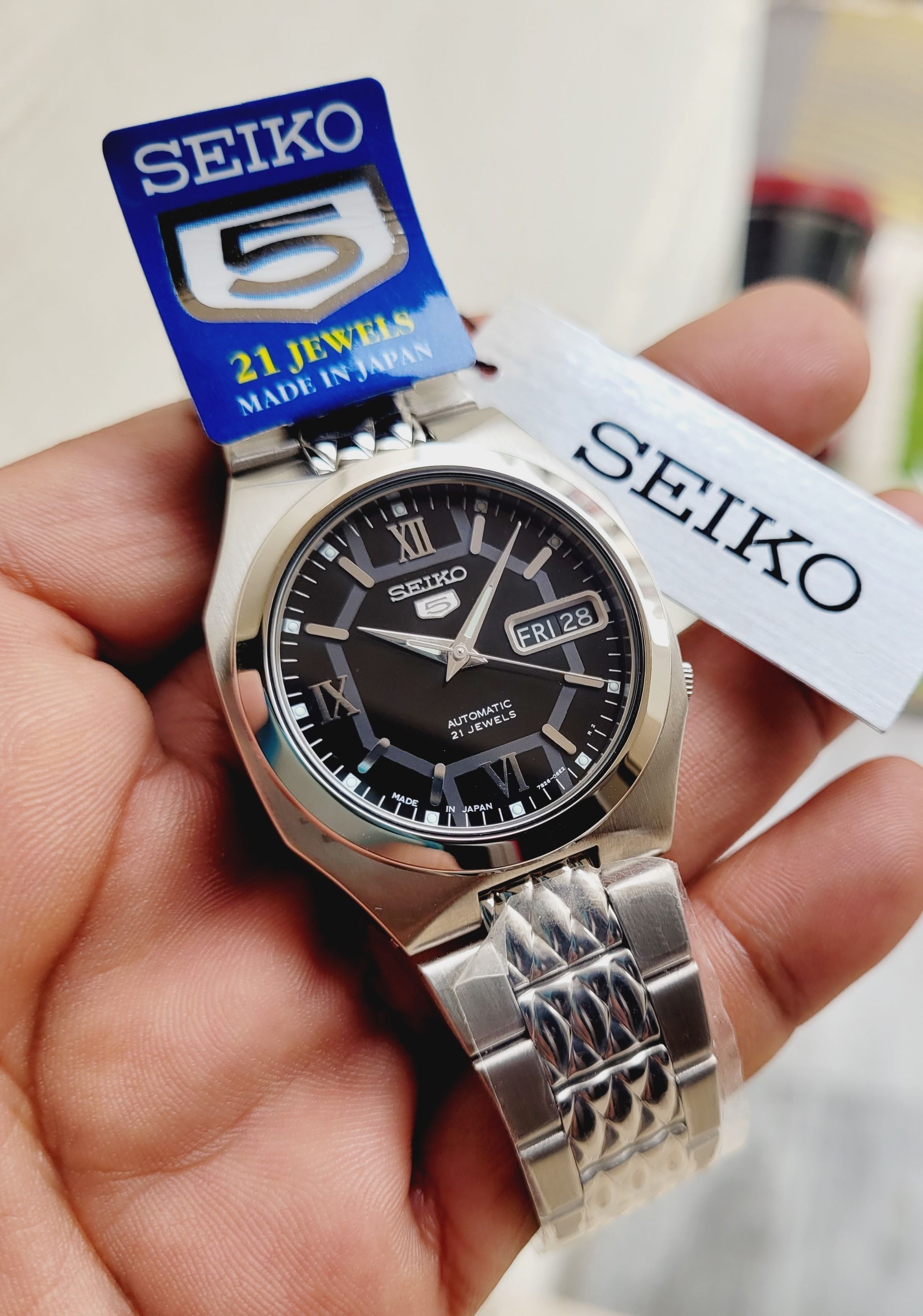 Discon Seiko Geometric Dial Octagon Case SNK775J1 Made in Japan, Luxury ...