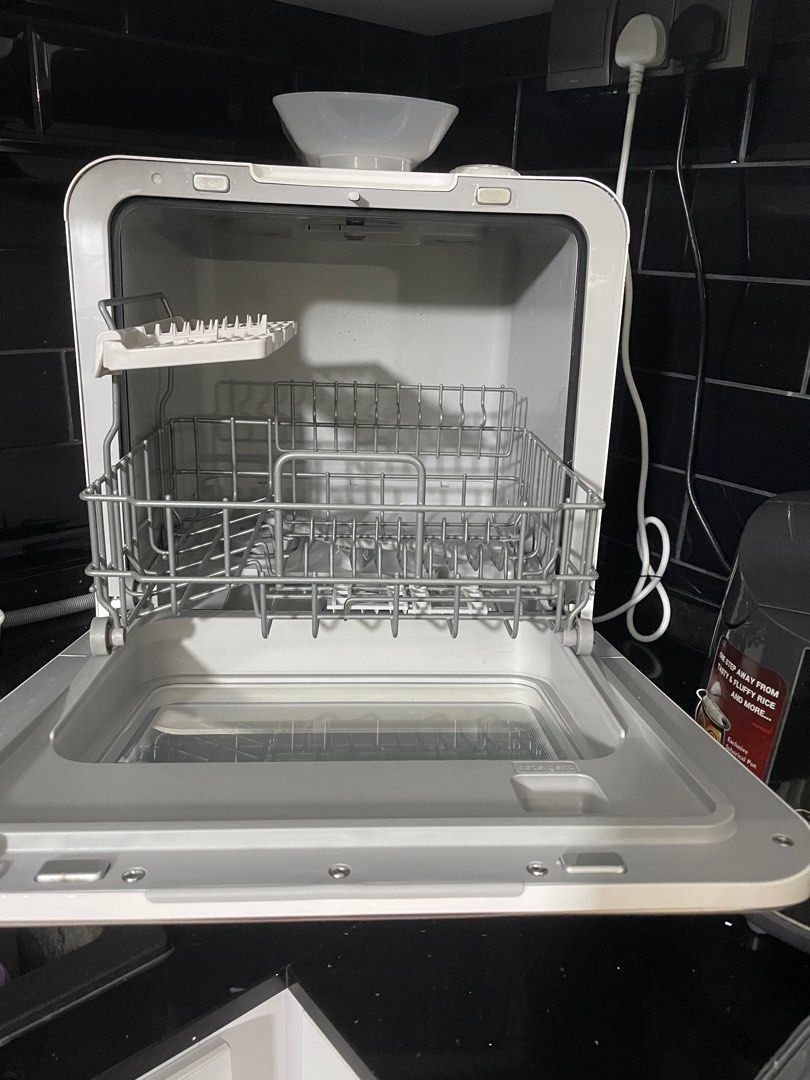 Dishwasher, Furniture & Home Living, Cleaning & Homecare Supplies ...