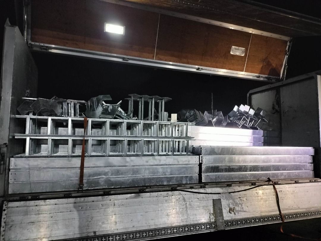 DNC Steel Fabrication and Design CABLE TRAYS Ladder type ANY SIZE ...