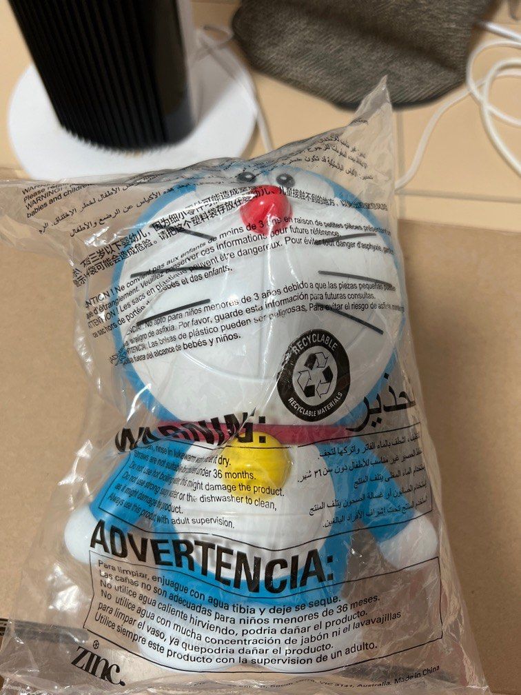 Doraemon plastic toy/drinker, Hobbies & Toys, Toys & Games on Carousell