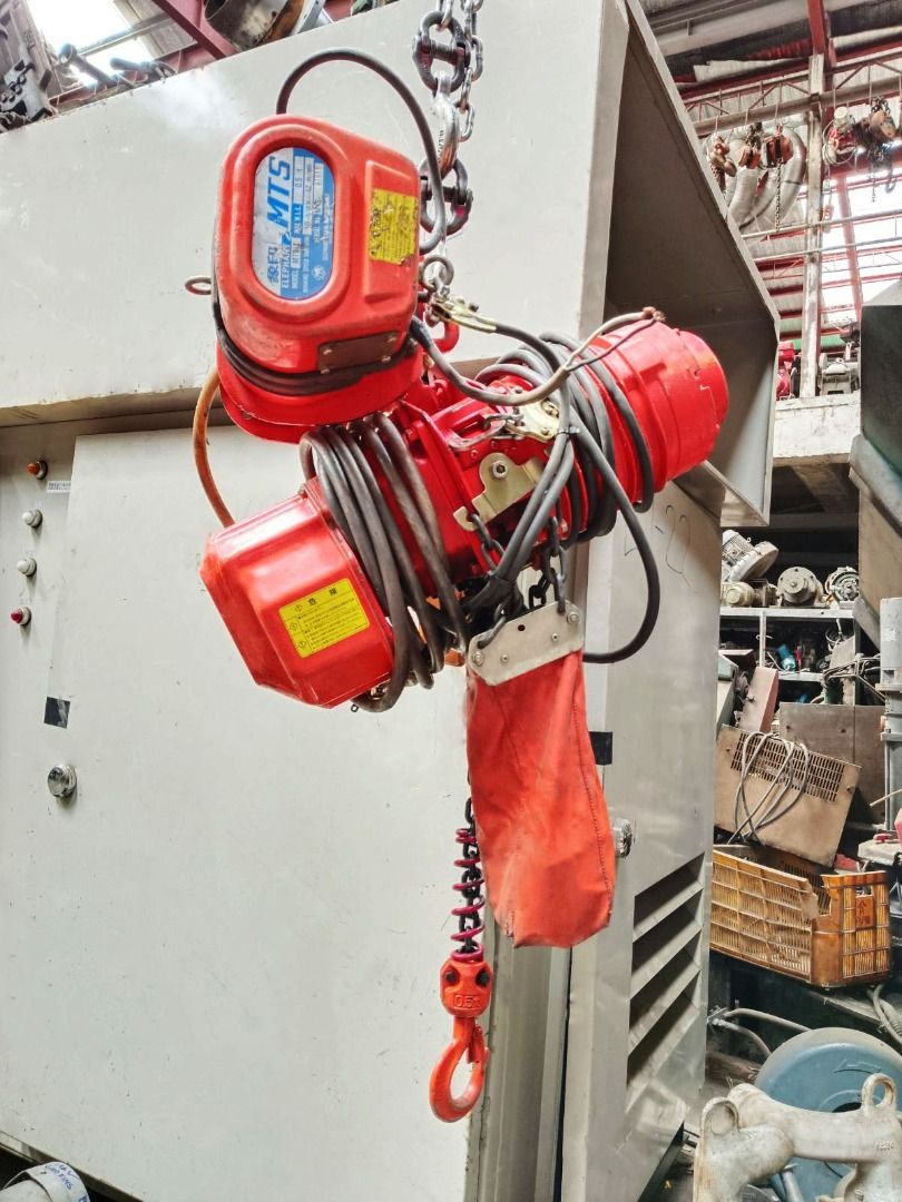 Elephant Chain Hoist with Elec. Trolley 500 kgs. Cap. From Japan ...
