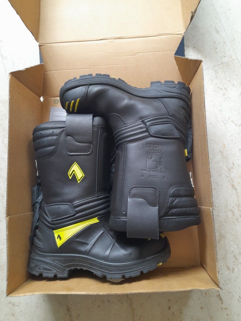 Firefighter boots, Men's Fashion, Footwear, Boots on Carousell