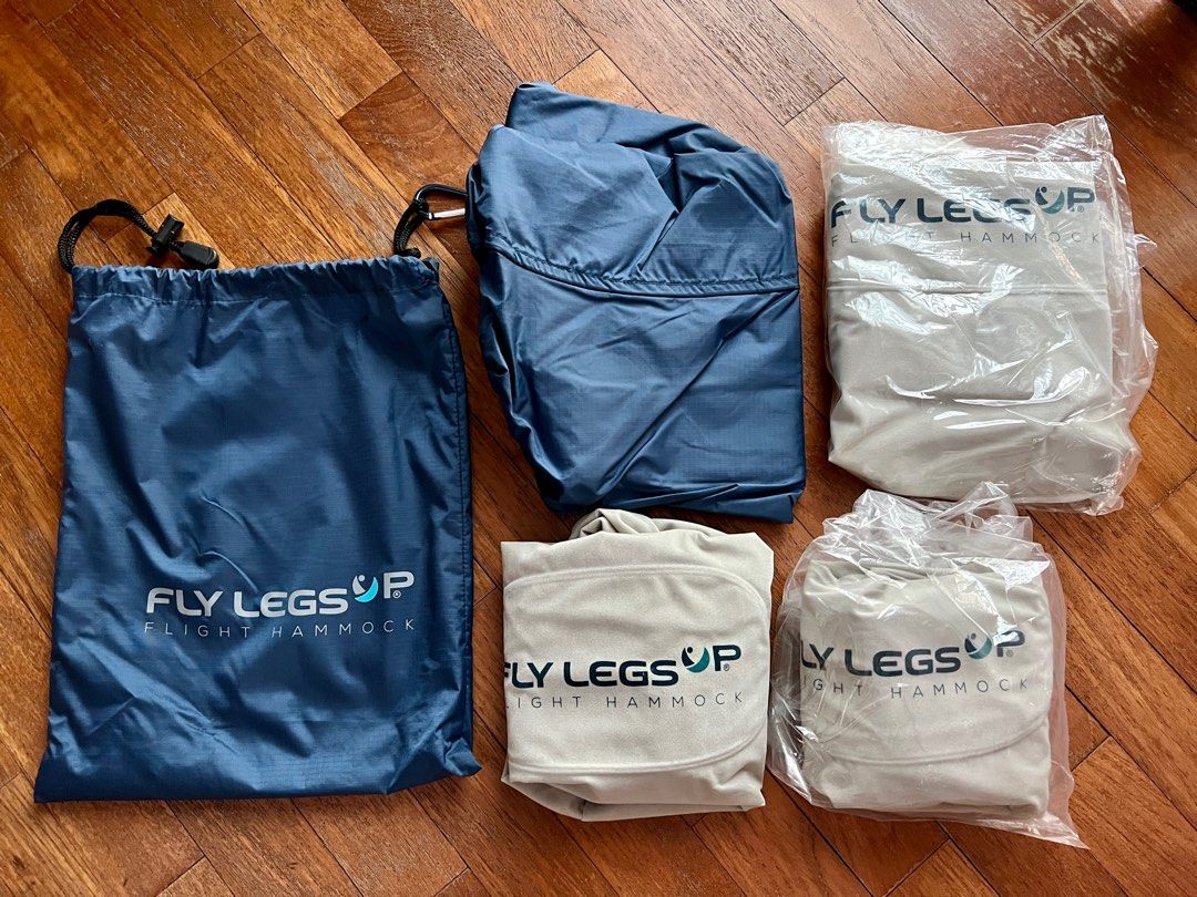 Fly LegsUp Flight Hammock, Hobbies & Toys, Travel, Travel Essentials ...