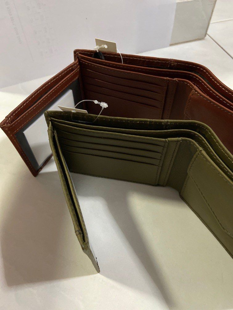 Fossil Wallet, Men's Fashion, Watches & Accessories, Wallets & Card ...