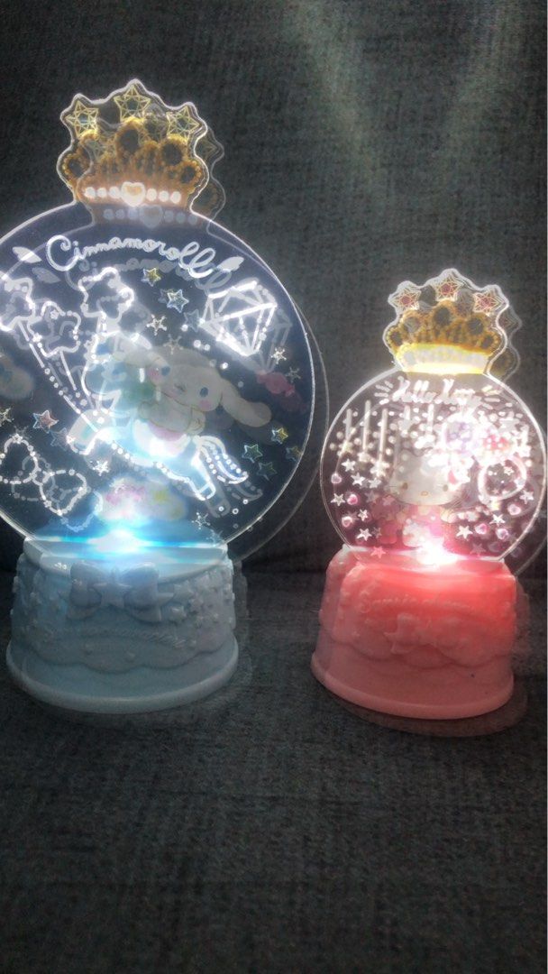 Sanrio original Hello kitty /cinnamorol flashlight room light with ...