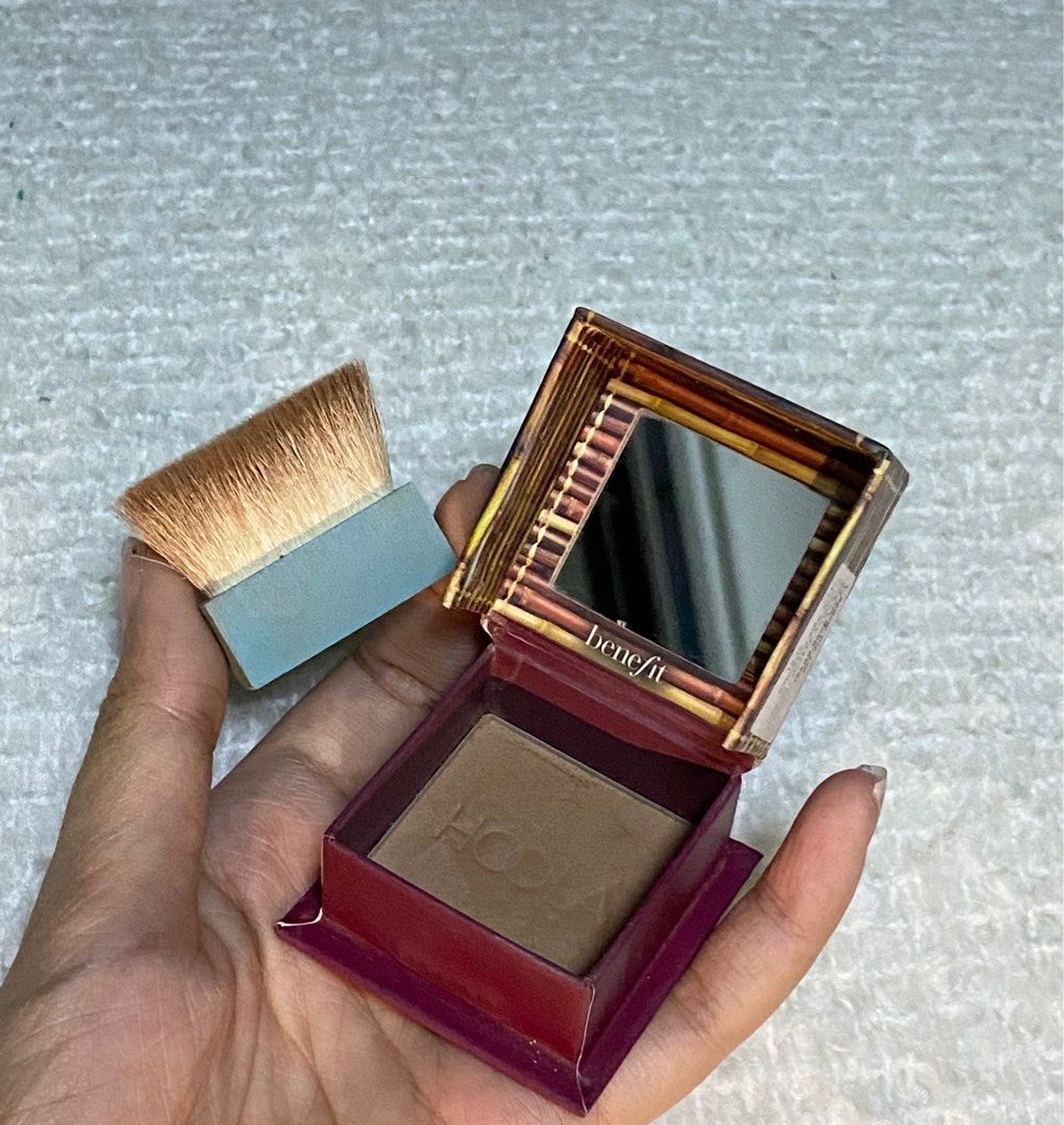 Hoola Benefit bronzer/contour, Beauty & Personal Care, Face, Makeup on ...