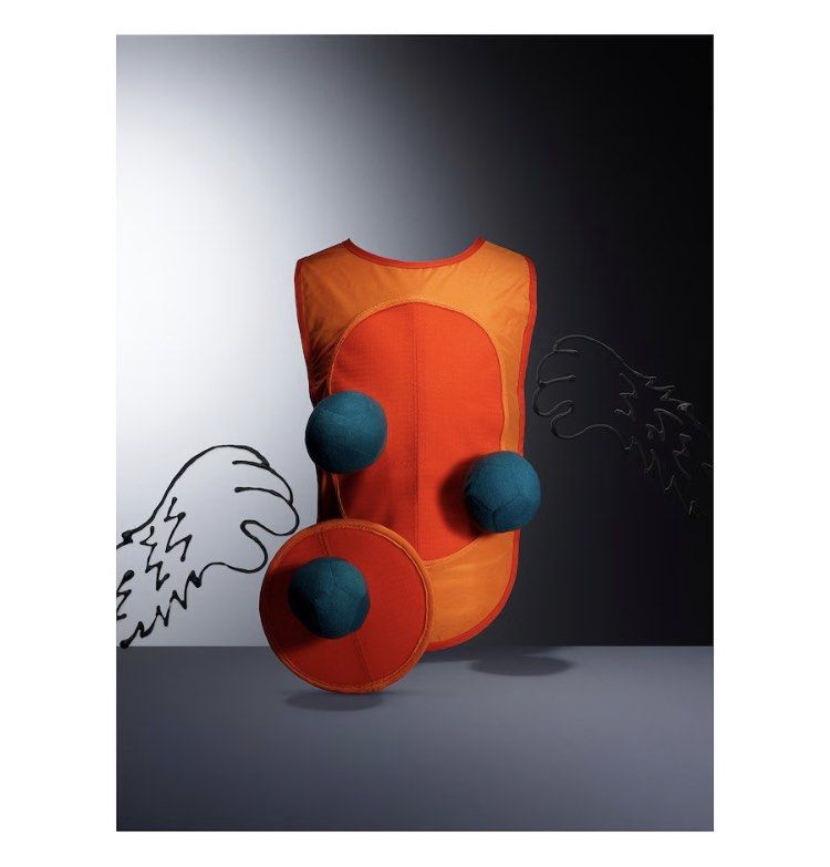 IKEA LUSTIGT - Tag game with Velcro vest and balls for tossing accuracy ...