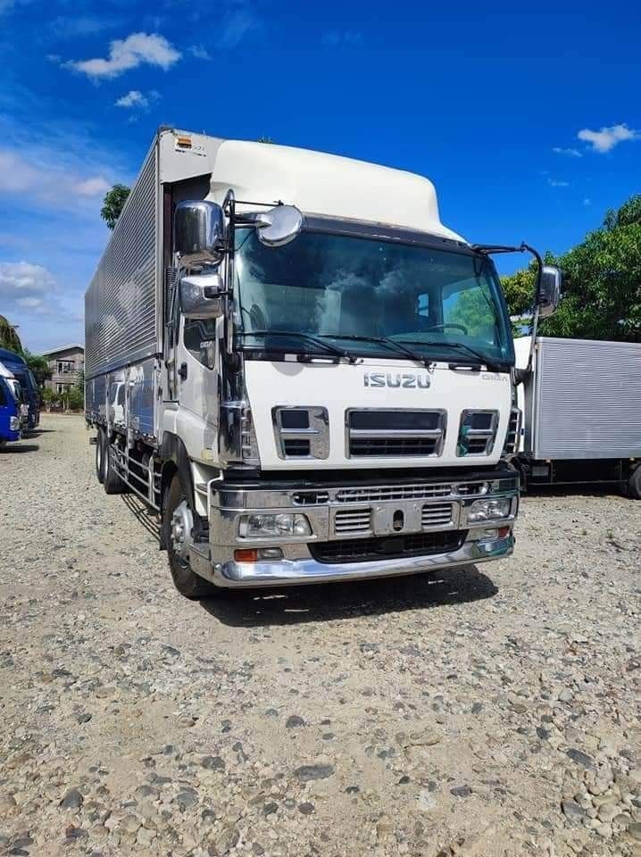 Isuzu 10 wheeler Aluminum Van 2023 model, Special Vehicles, Heavy ...