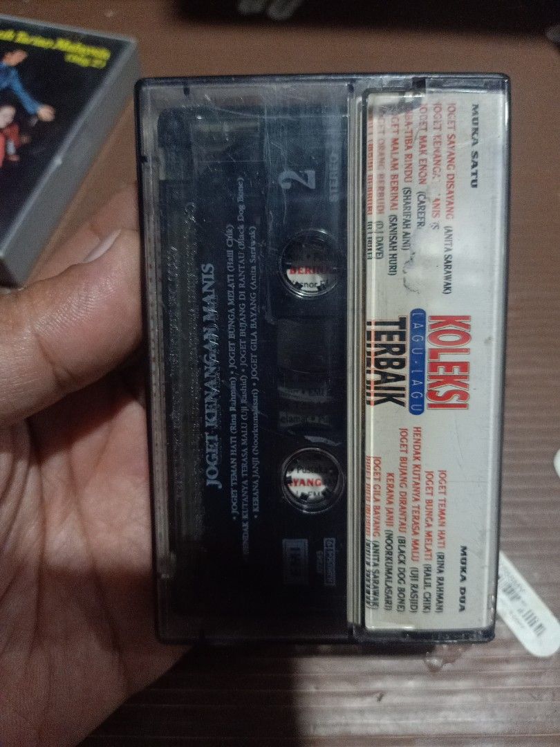 kaset lama - joget kenangan manis kompilasi emi 1993, Hobbies & Toys ...