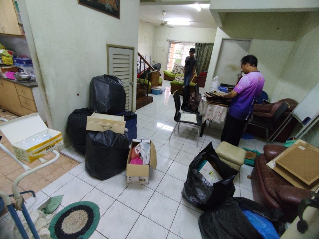 Khidmat buang barang lama KL Selangor, Services, Others on Carousell Khidmat buang barang lama KL Selangor, Services, Others on Carousell