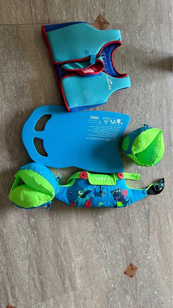 Kids swim kit, Sports Equipment, Sports & Games, Water Sports on Carousell