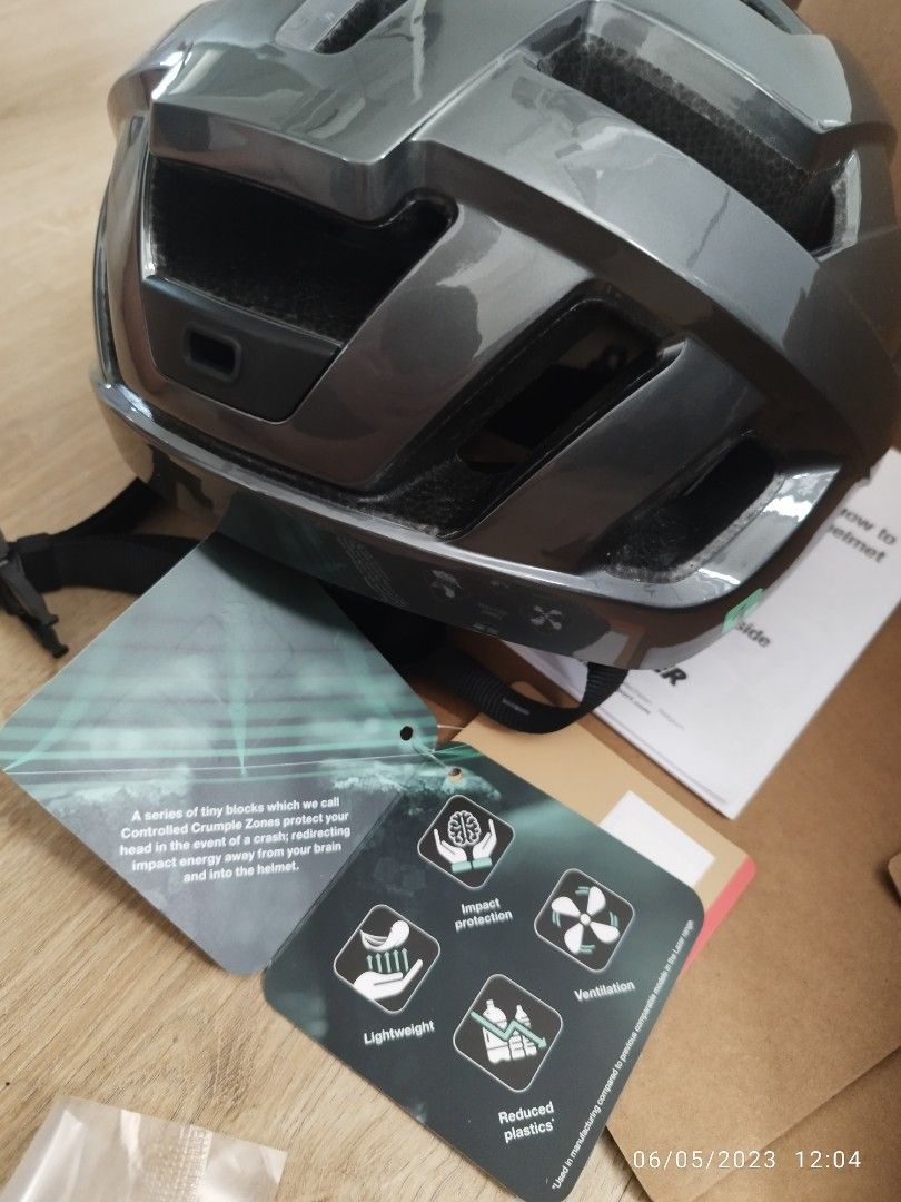 Lazer Tempo Kinetic Core Titanium Helmet, Sports Equipment, Bicycles ...