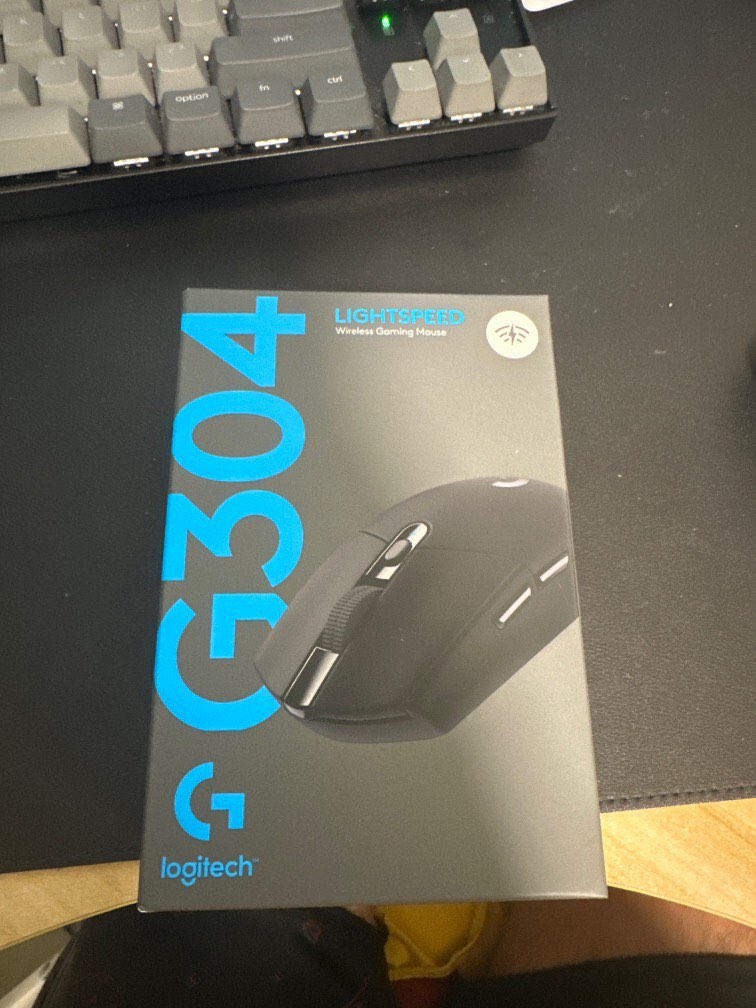 Logitech G304 Lightspeed wireless gaming mouse, Computers & Tech, Parts ...