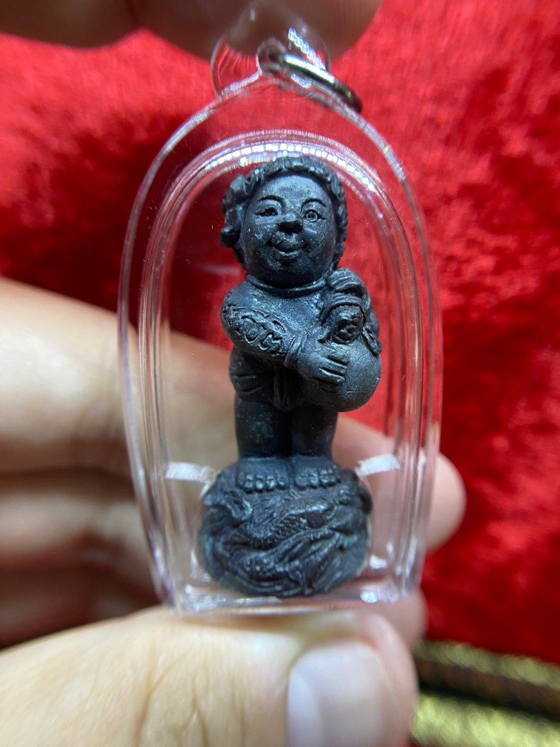 LP Somchai Jao Ngo Chok Lamlerk Roon Raek, Hobbies & Toys, Memorabilia ...