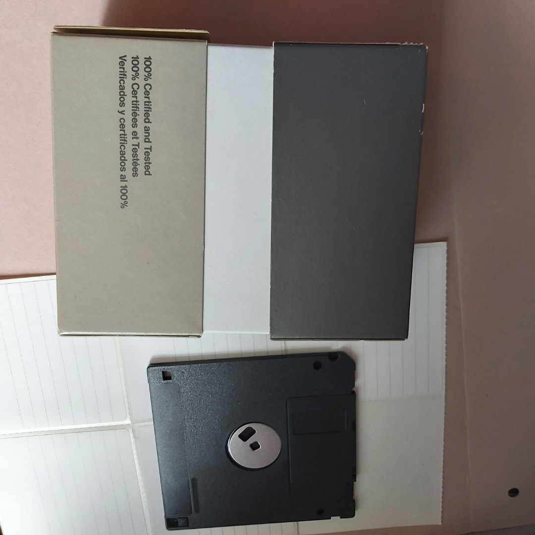 Maxell 3" floppy disk, box, label as photo, 興趣及遊戲, 收藏品及紀念品, 古董收藏 ...
