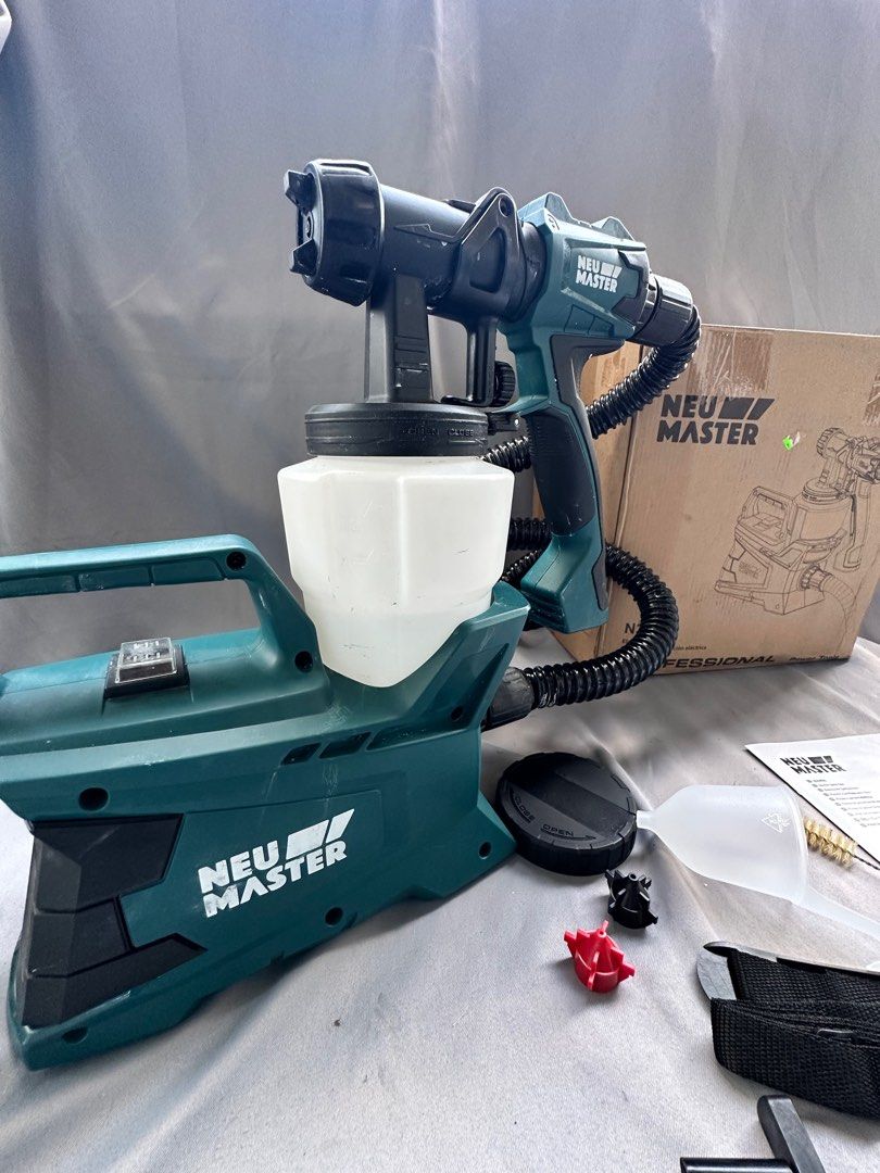 NEU MASTER ELECTRIC SPRAY GUN, Commercial & Industrial, Construction ...