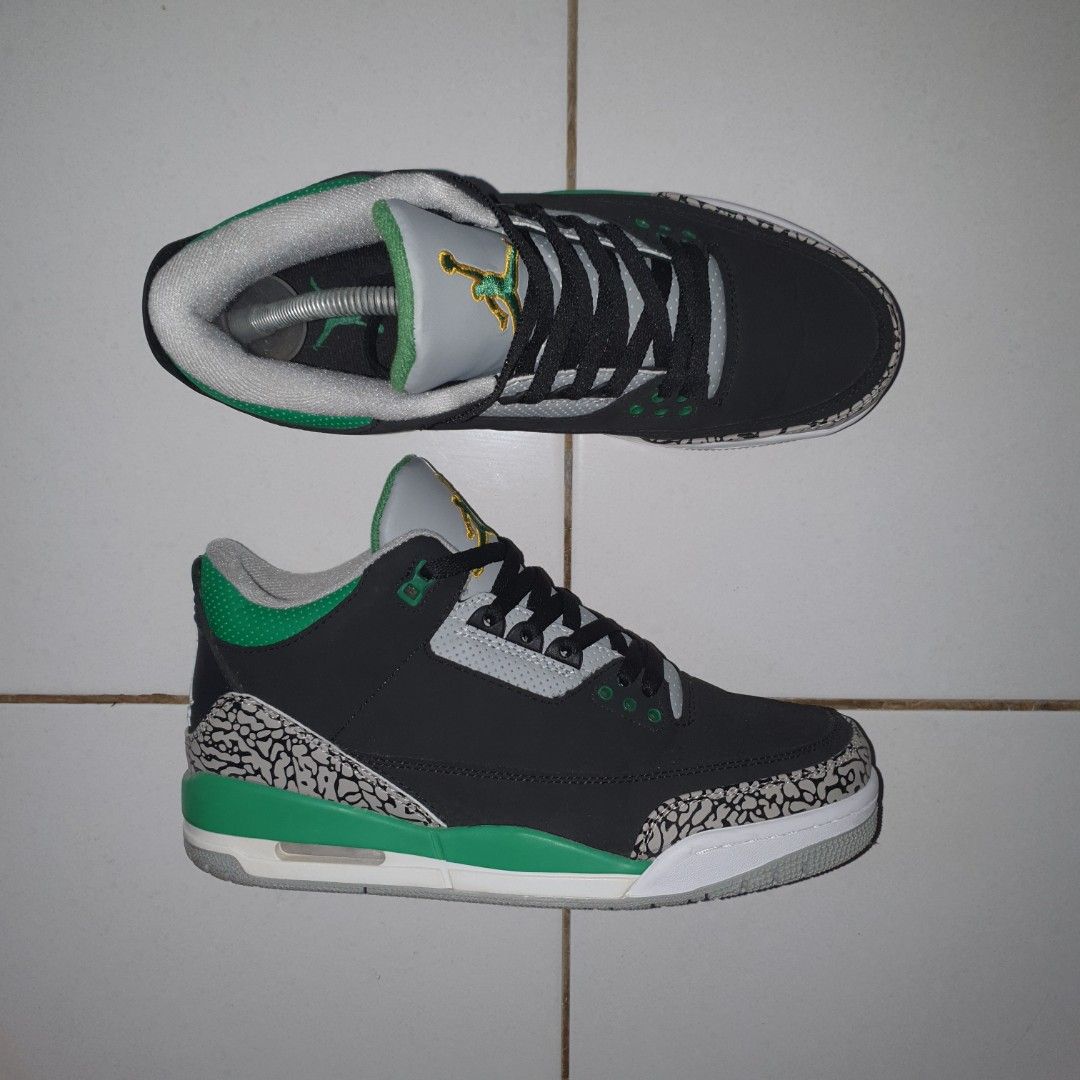 Nike Air Jordan 3s, Men's Fashion, Footwear, Sneakers on Carousell