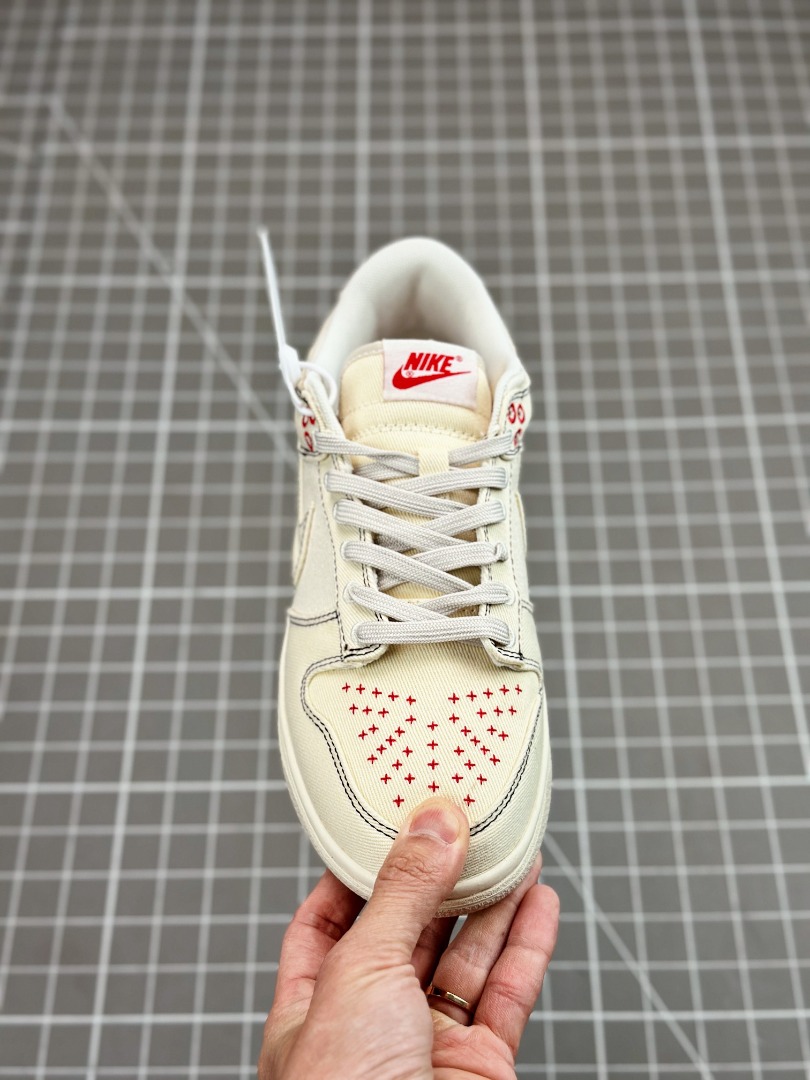 Nike Dunk Low "Light Orewood Brown" Beige, Men's Fashion, Footwear ...