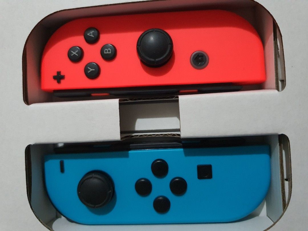 Nintendo switch V2 bnew condition complete set dami freebies, Video ...