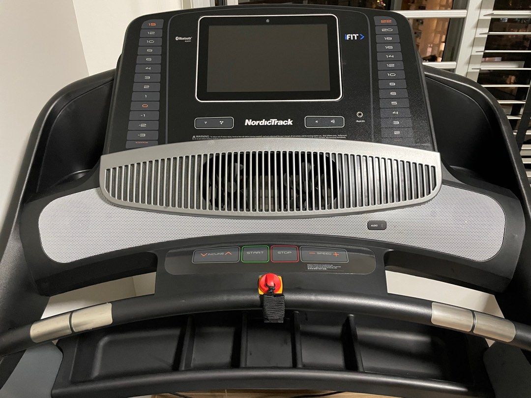 NordicTrack Commercial 1750 treadmill, Sports Equipment, Exercise ...