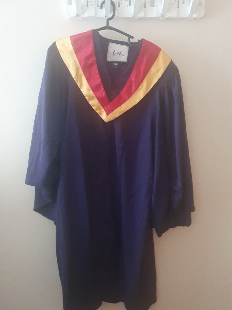 NYP Graduation Gown, Women's Fashion, Coats, Jackets and Outerwear on ...