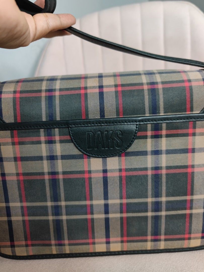 Original DAKS SHOULDER BAG, Women's Fashion, Bags & Wallets, Shoulder Bags on Carousell